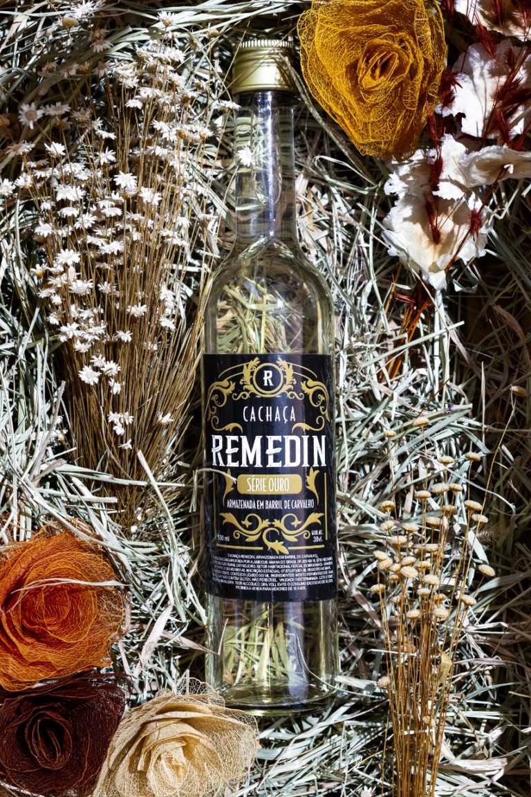 Cachaças produzidas em Brasília são eleitas entre as 250 melhores do ...